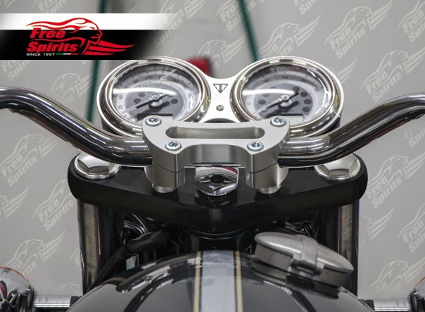 Triple Trees Triumph Motorcycles: Bonneville T100/T120, Street Twin/Cup ...