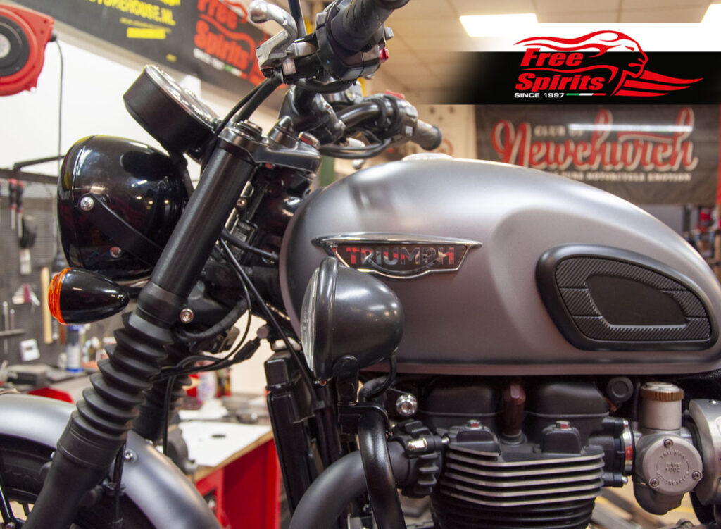 Side light bracket kit for Triumph Classic protection barsCode ...