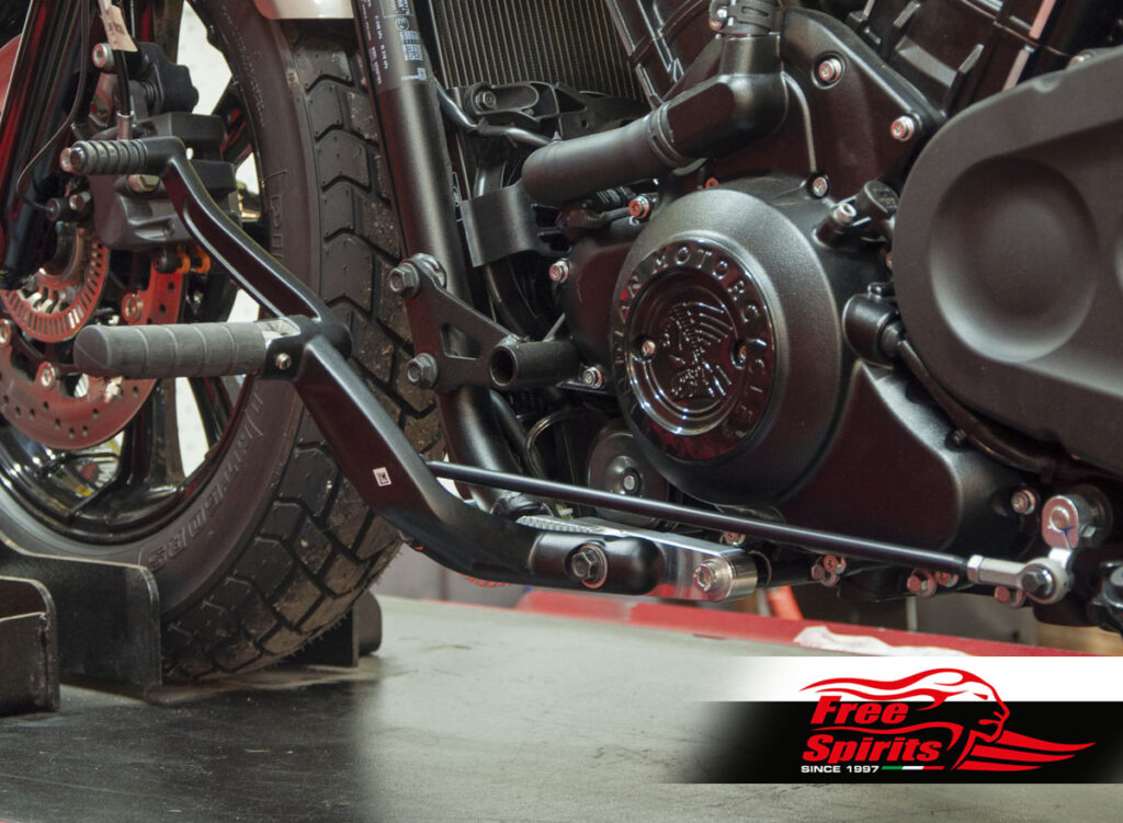 Extended forward controls adaptors plates (60mm) for Indian Scout ...